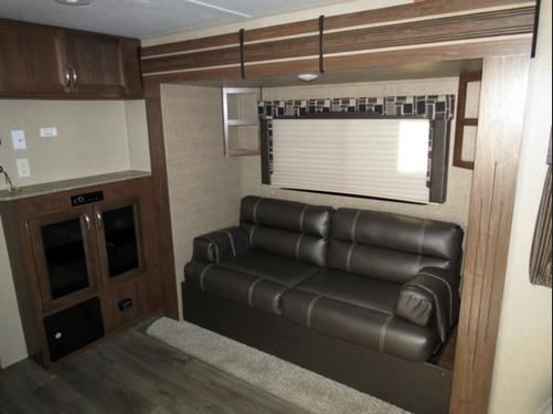 Travel Trailers – Touchdown RV